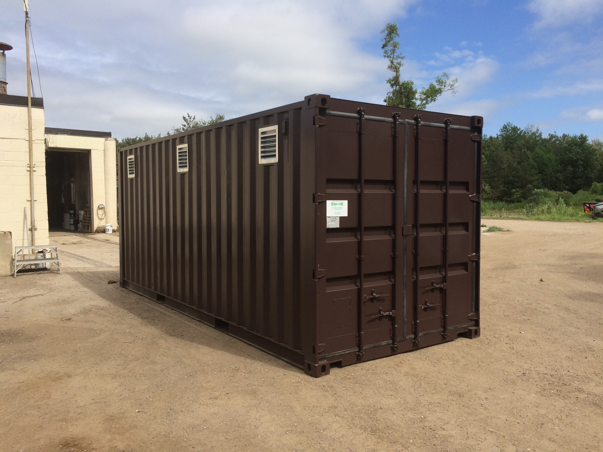 20′ Vented 1 | Secure Store